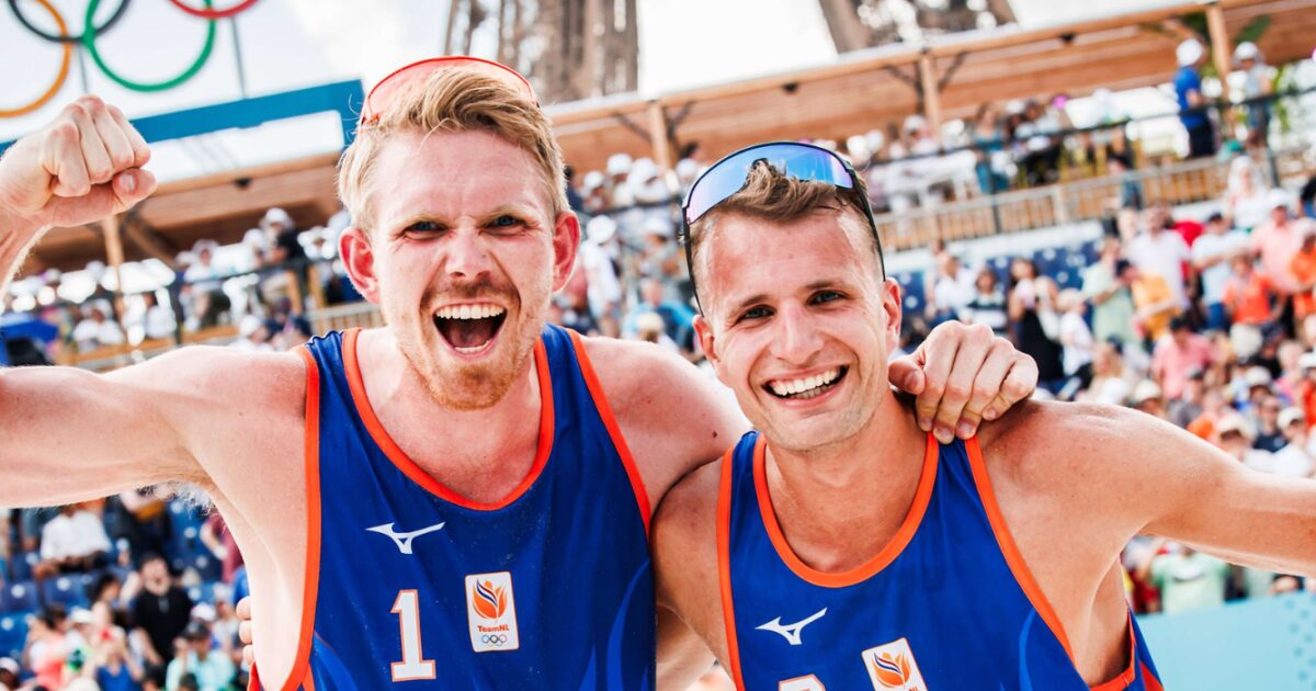 Nederlandse beachkoppels plaatsen zich voor achtste finales