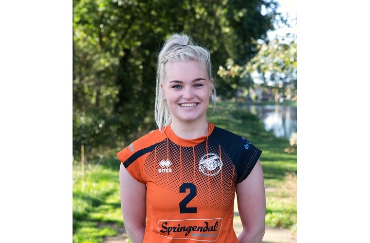 Speelster in the picture: Benthe Olde Rikkert van Springendal Set-Up'6